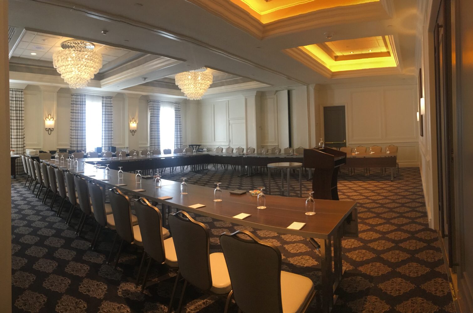 Meeting Venues | Meeting Rooms in Coral Gables | Colonnade